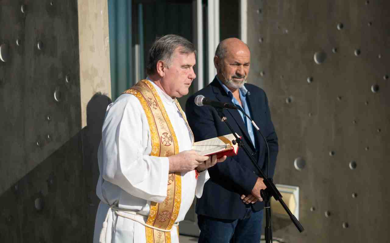 ENSENADA RINDIÓ HOMENAJE AL PAPA FRANCISCO — INFOLAPLATA